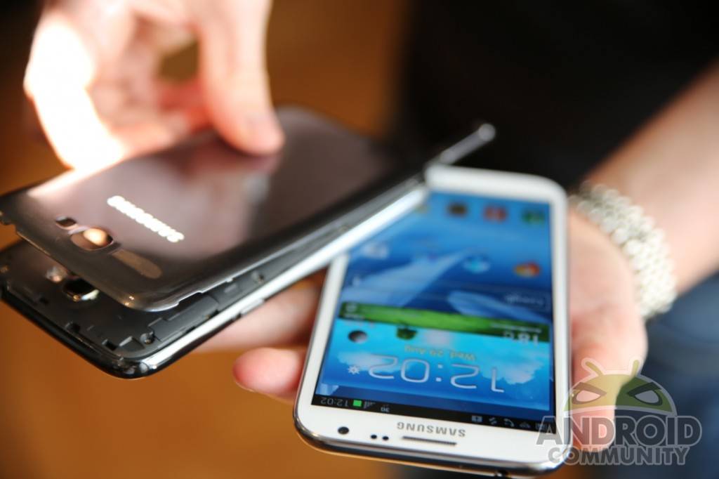 Samsung Galaxy Note II revealed: We go hands-on! - Android Community