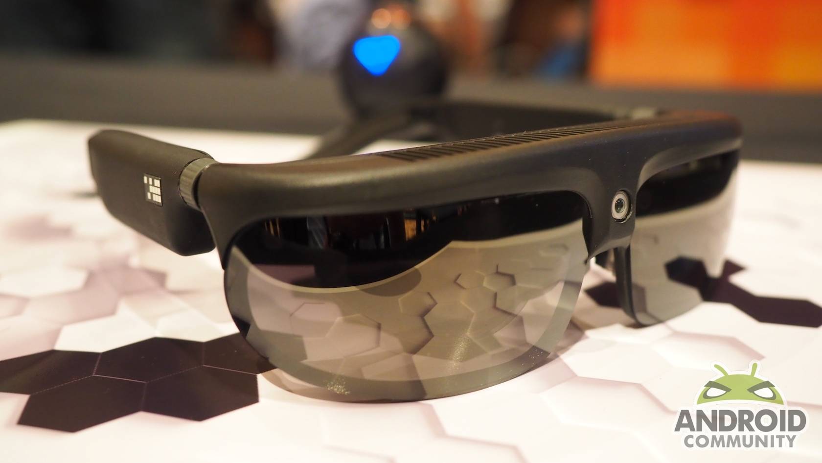 Qualcomm, ODG to put out Snapdragon 835-powered AR/VR glasses | Android ...
