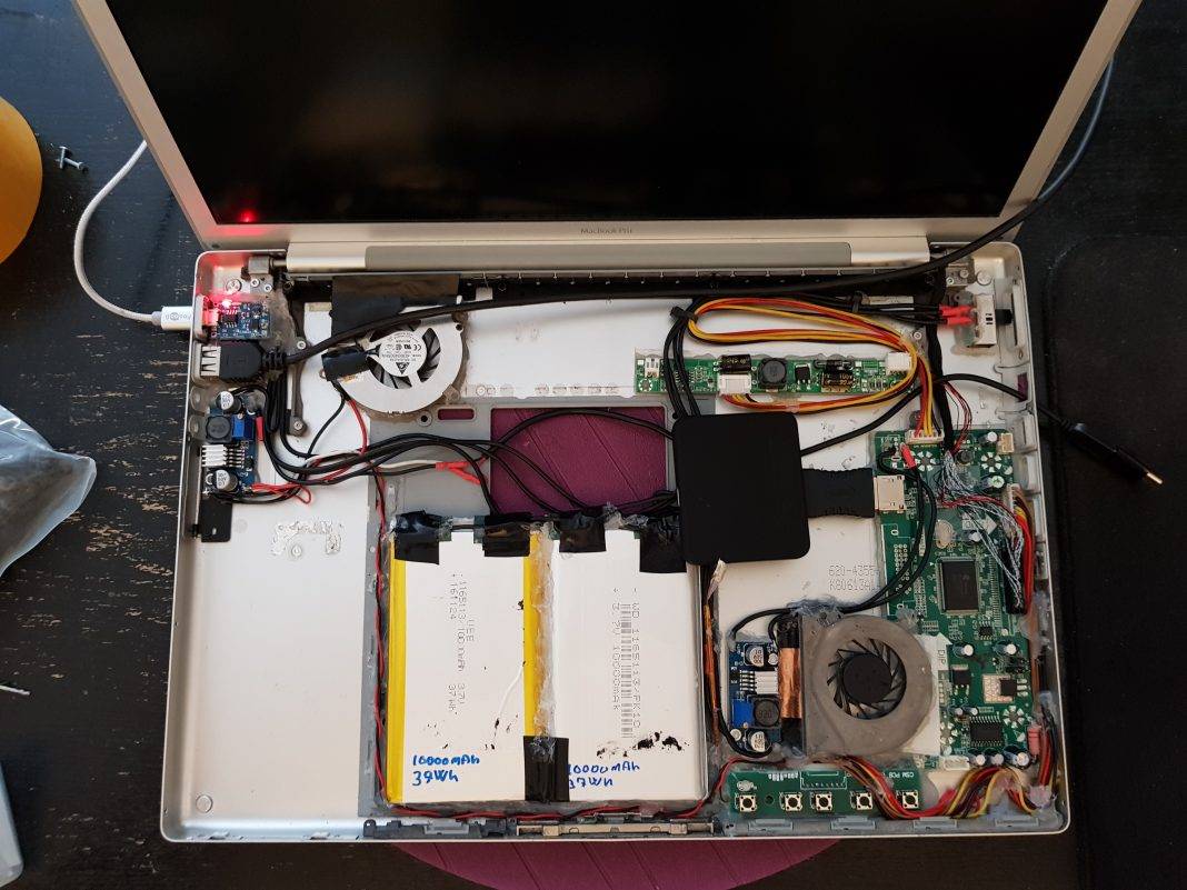 XDA member turns Samsung DeX into a working laptop via DIY - Android ...