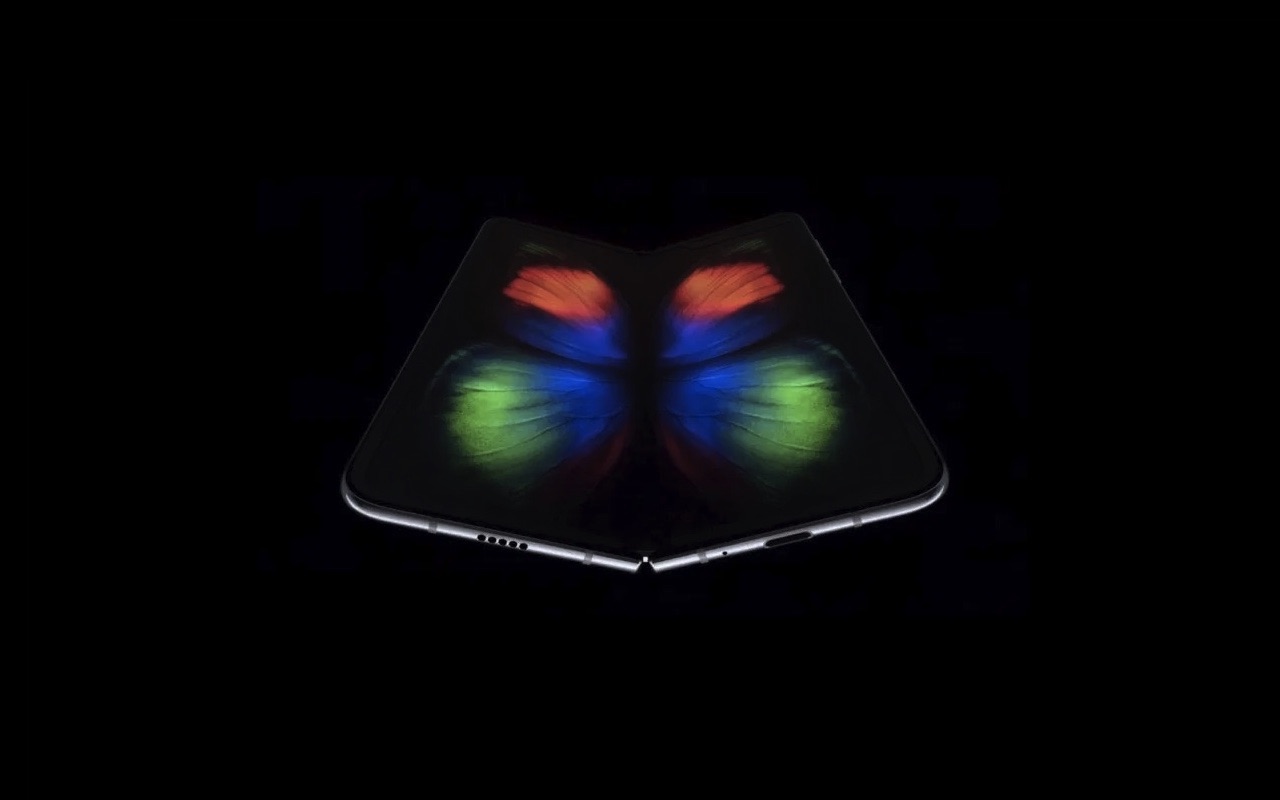 Samsung Galaxy Fold 2 coming with an under-display cam this July ...