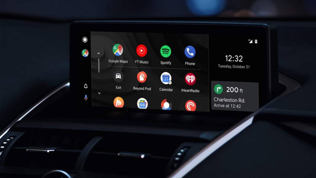 Google Maps UI on Android Auto now optimized for right-hand drives ...